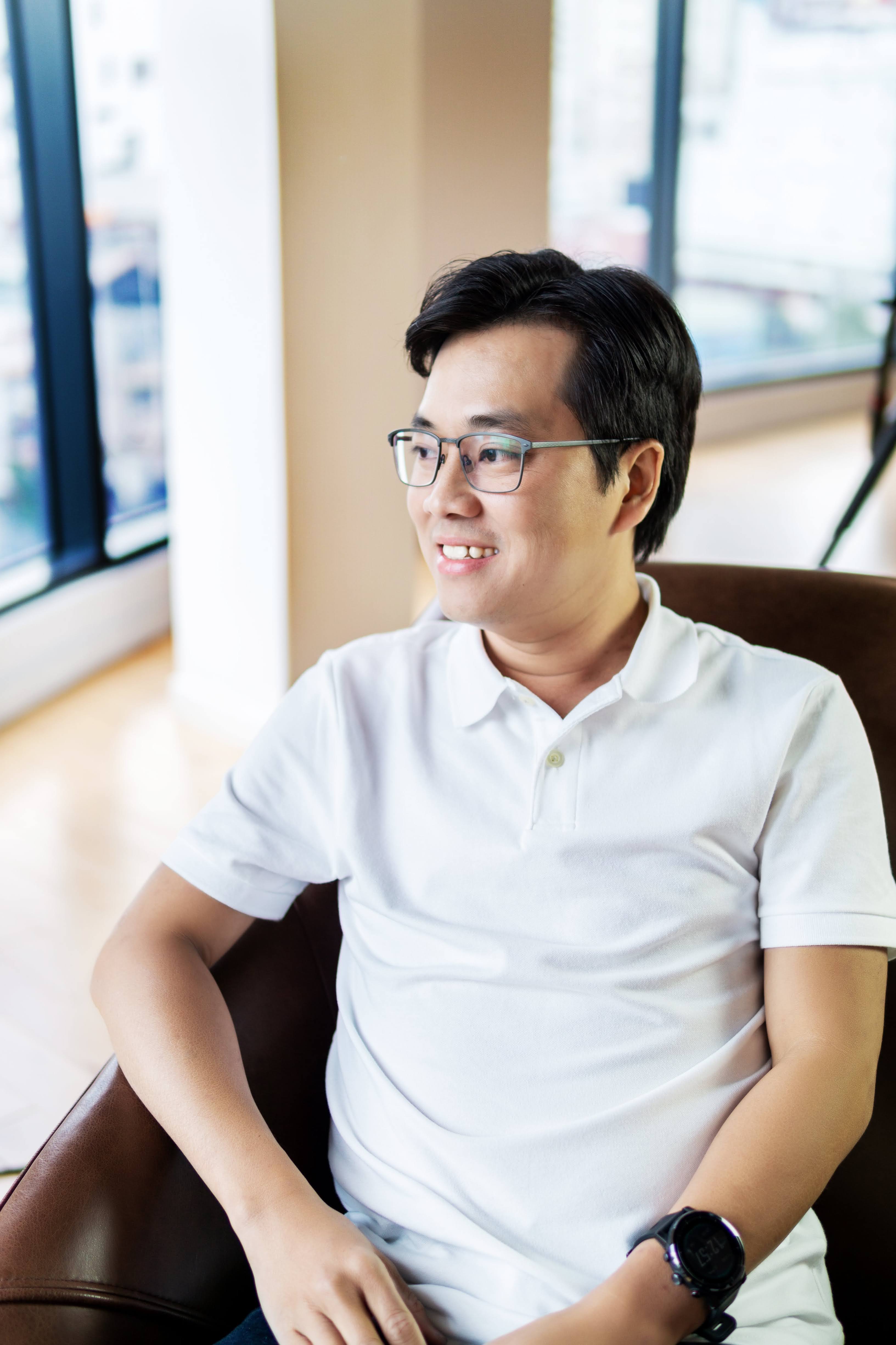 Kent Nguyen | Serial Tech Entrepreneur & Fractional CTO